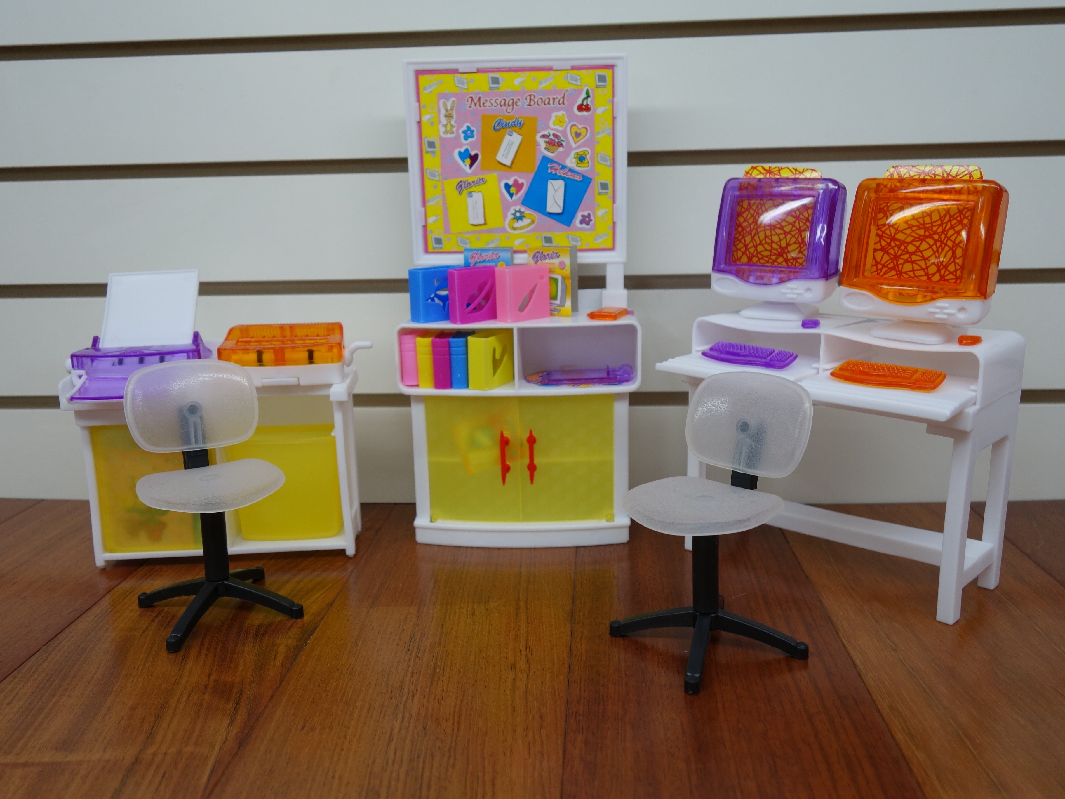 Gloria Computer Room Play Set – tkt-toystore